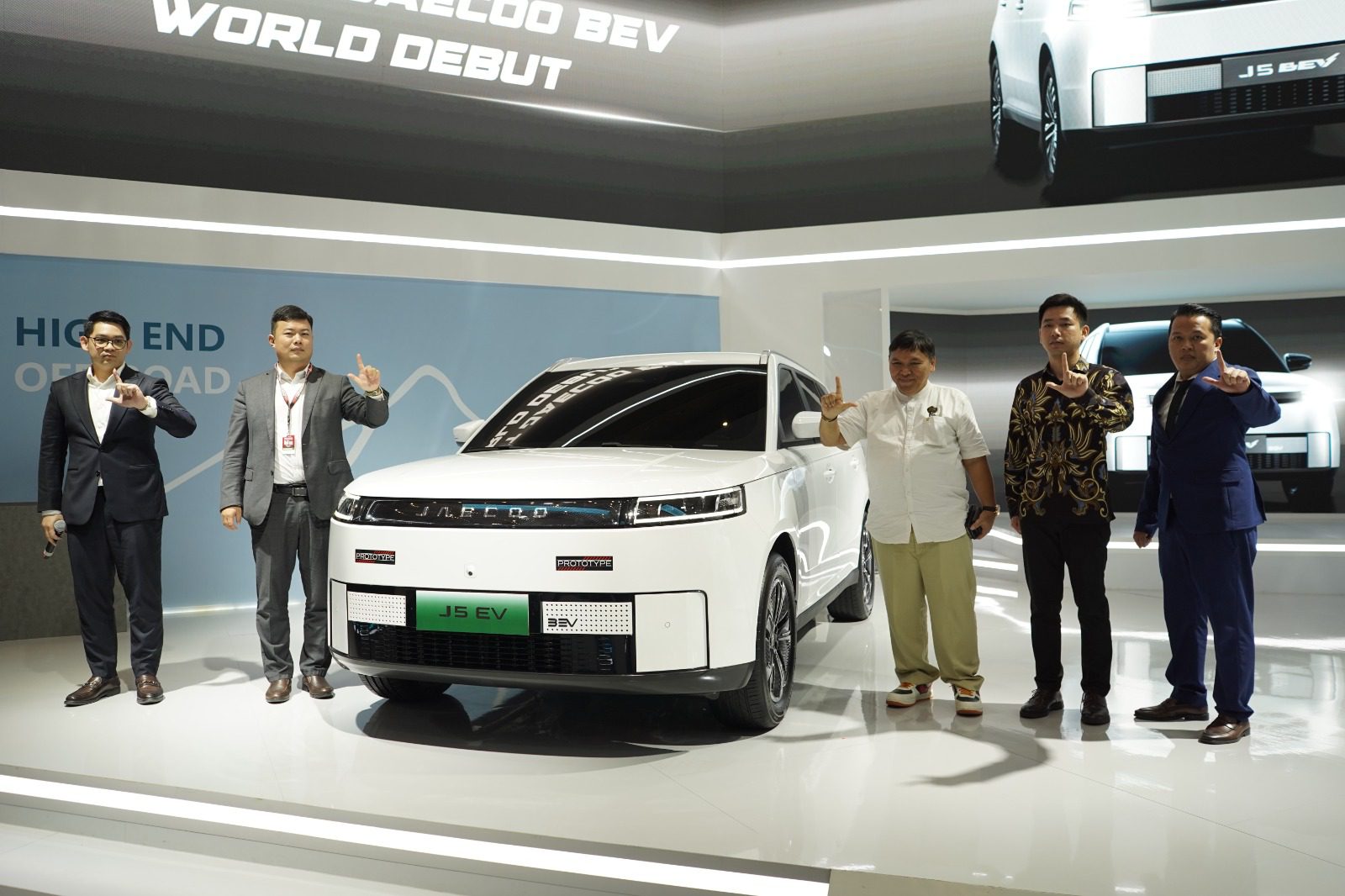 JAECOO J5 EV Diperkenalkan di IIMS 2025